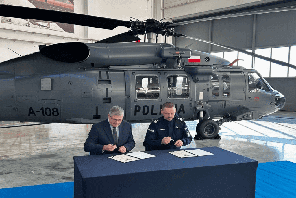Lockheed Martin, Polonya’ya Yeni S-70i Black Hawk Teslimatı