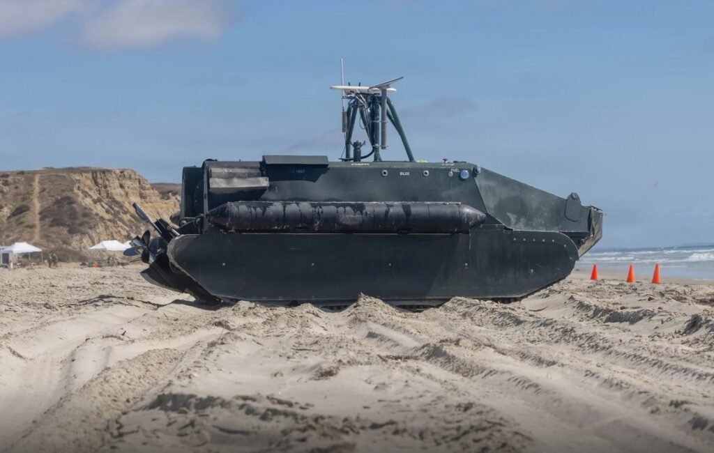 ABD Deniz Piyadeleri Yeni İnsansız Amfibi Aracı Test Ediyor